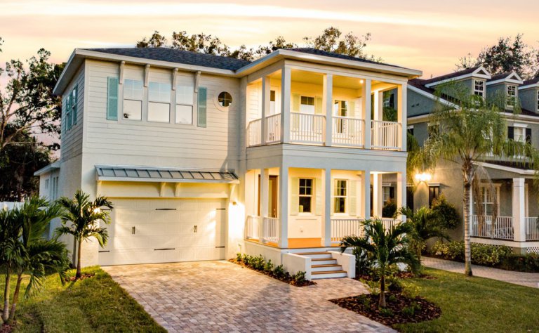 200 Series Vinyl Railing - Superior Plastic Products