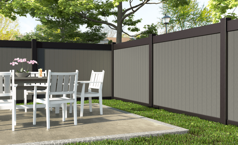 Two-Tone Fencing – Superior Outdoor Products, Inc.